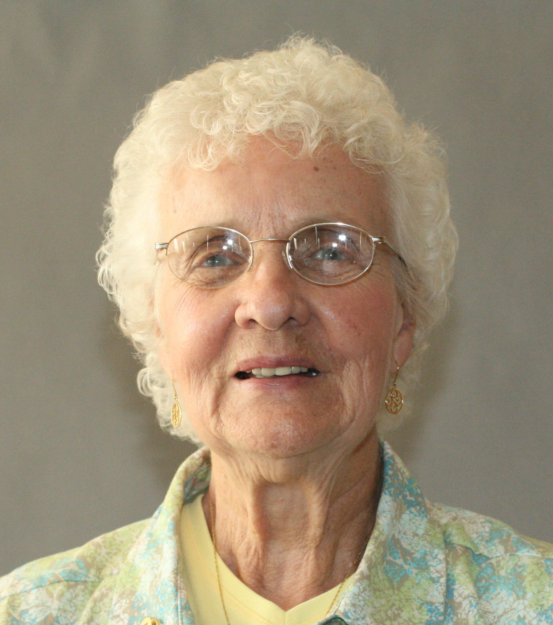 Rose Wojciechowski, Associate